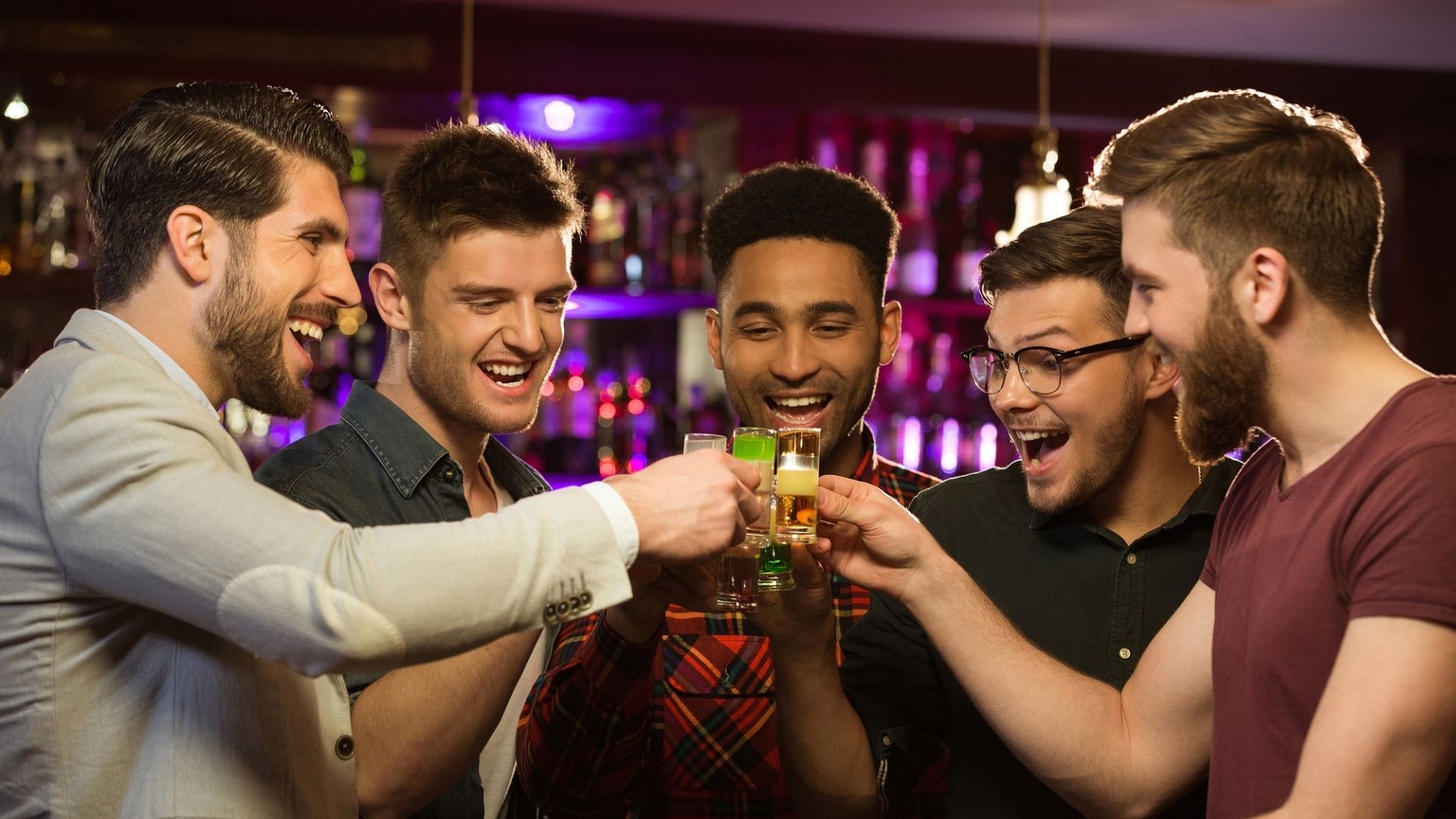 Guys & Girlie Getaways | Group Hotel Deals | South Court Hotel